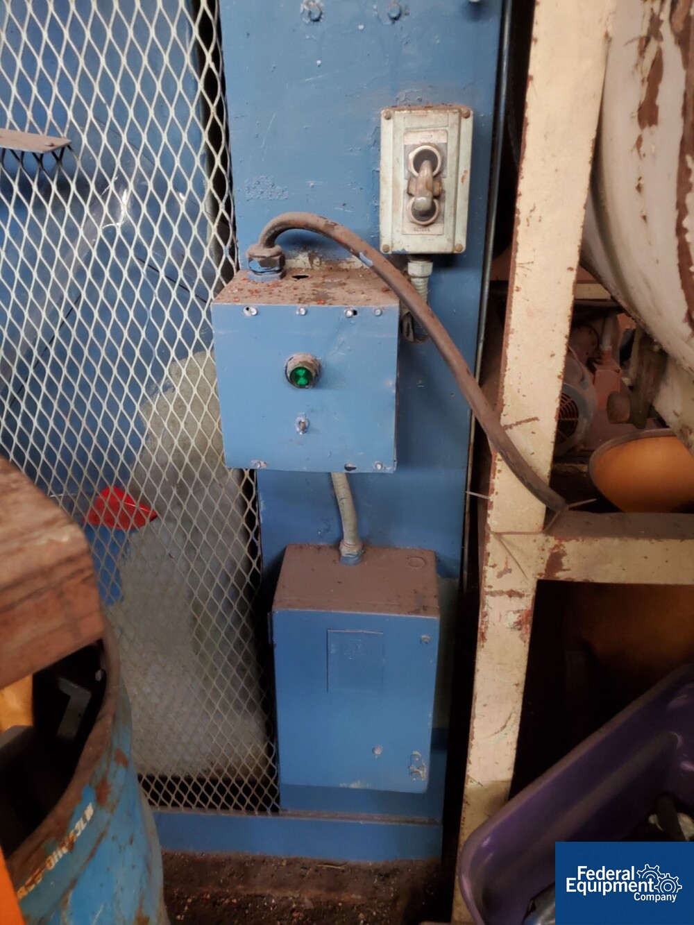 Gaylord Box Dumper, C/S | Federal Equipment Company