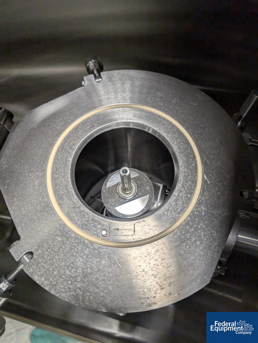 Quadro Comil, Model U10, in Glovebox, S/S, 2 HP | Federal Equipment Company