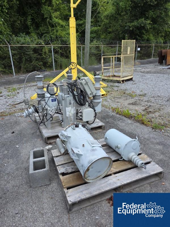 300 KVAR pole-mounted capacitor bank | Federal Equipment Company