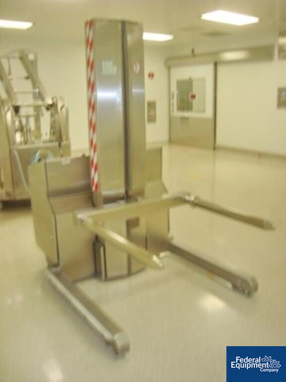 Mobile SS Electric Tote-Bin Lifter | Federal Equipment Company