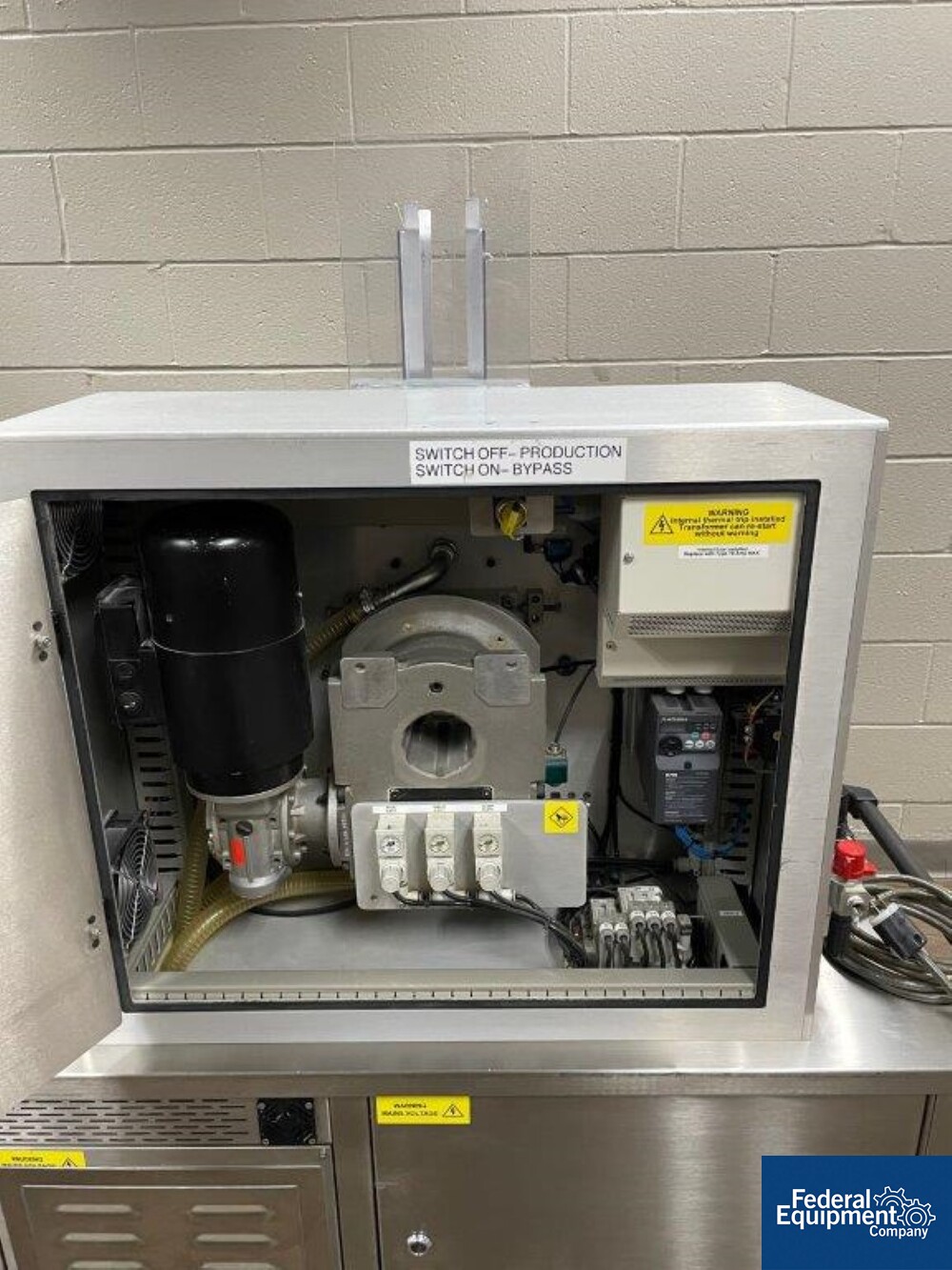 Sepha Deblister Machine, Model T400 | Federal Equipment Company