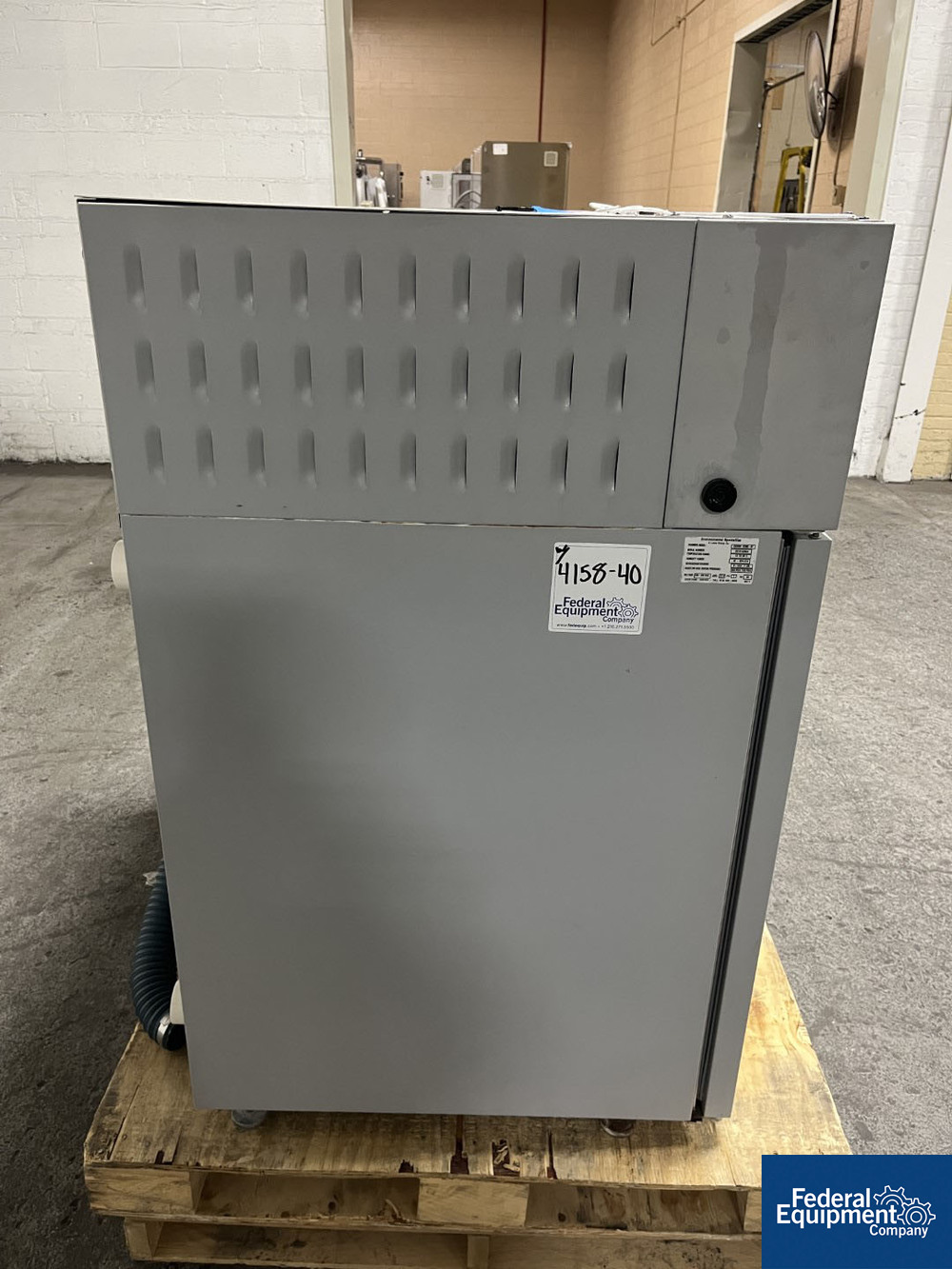 Enviromental Specialties Environmental Chamber, Model ES2000 | Federal ...