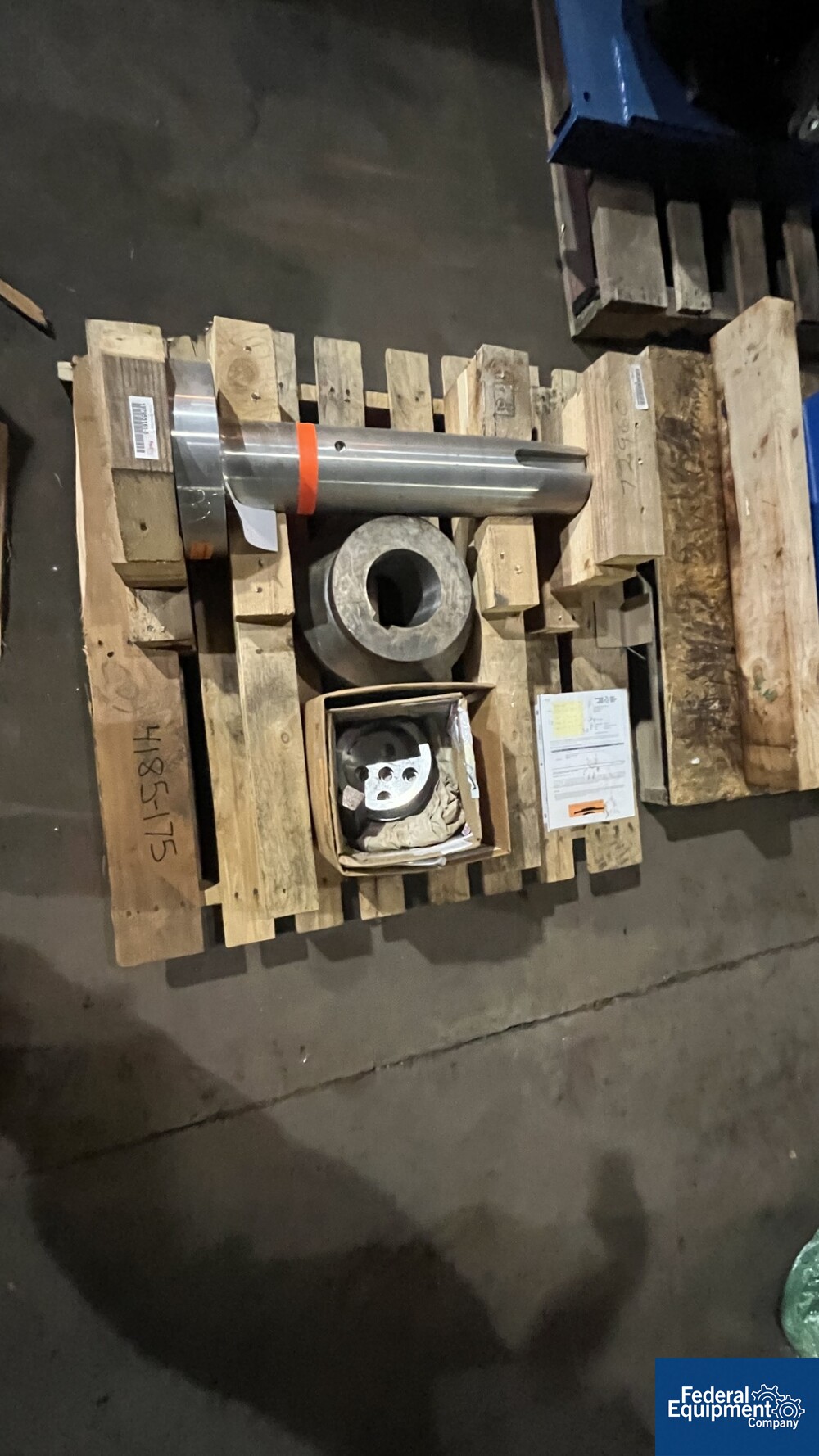 Philadelphia Drive Stub Shaft, Model 3857 5" | Federal Equipment Company