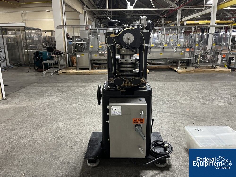 Manesty BetaPress Tablet Press, 16 Station | Federal Equipment Company