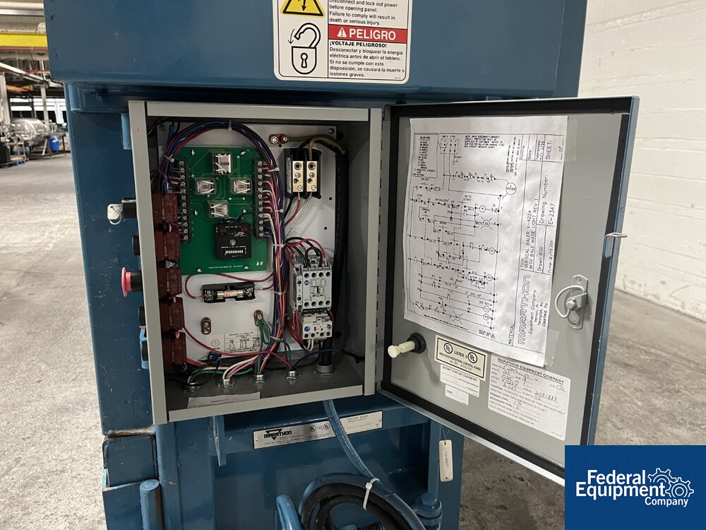 Marathon Vertical Baler, model 4224 | Federal Equipment Company