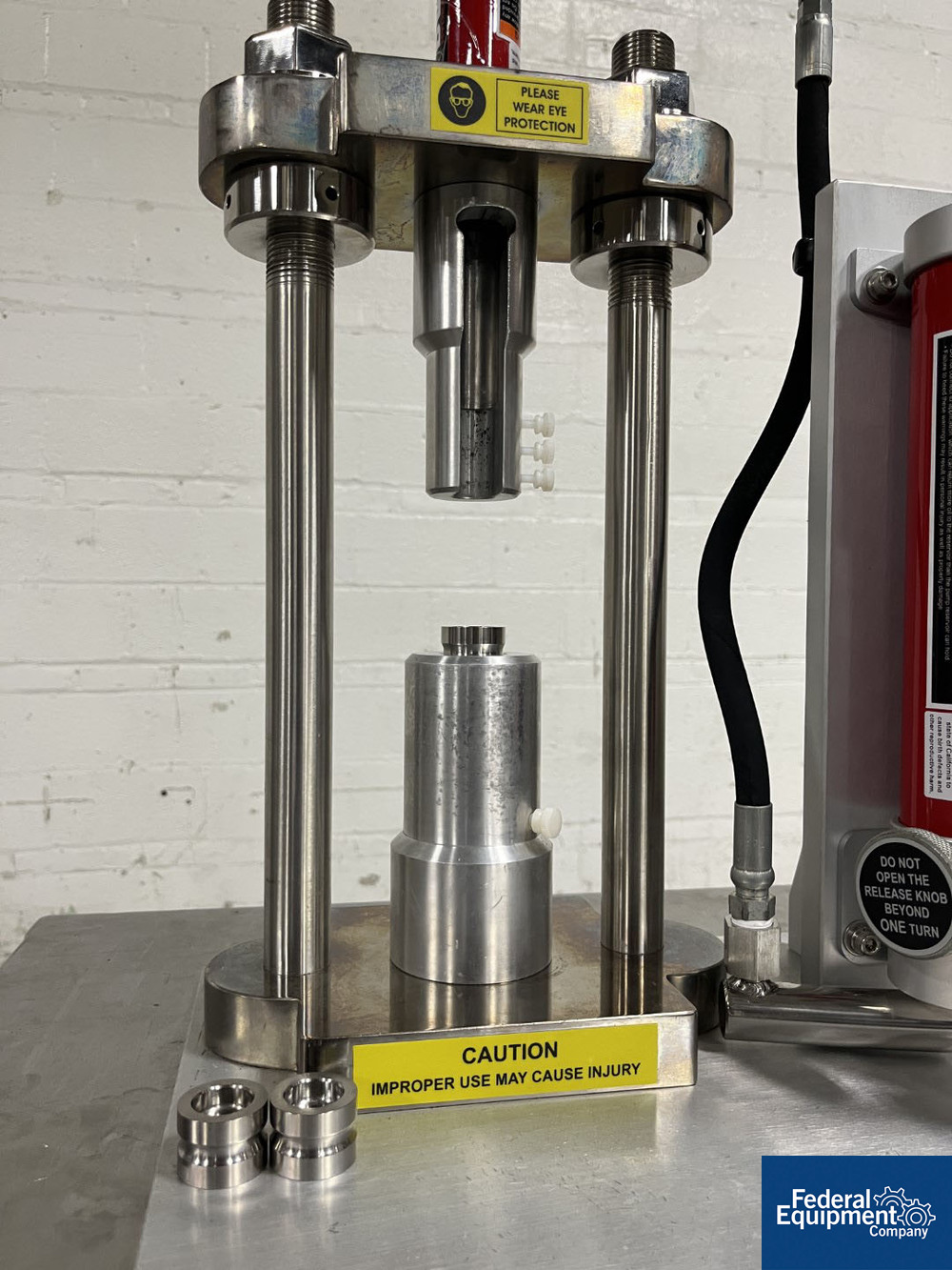 GlobePharma Tablet Press, Model MTCM-1 | Federal Equipment Company