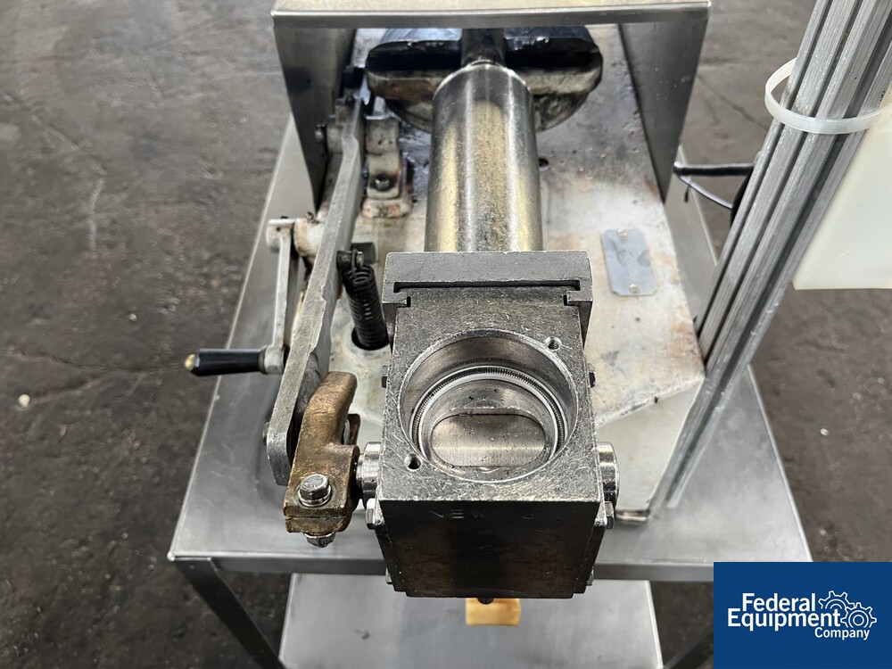 Simplex Table Top Piston Filler | Federal Equipment Company