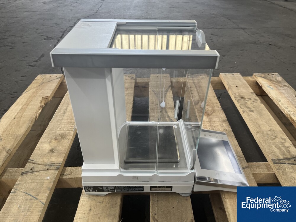 Metler Toledo Analytical Balance, Model XP203S | Federal Equipment Company