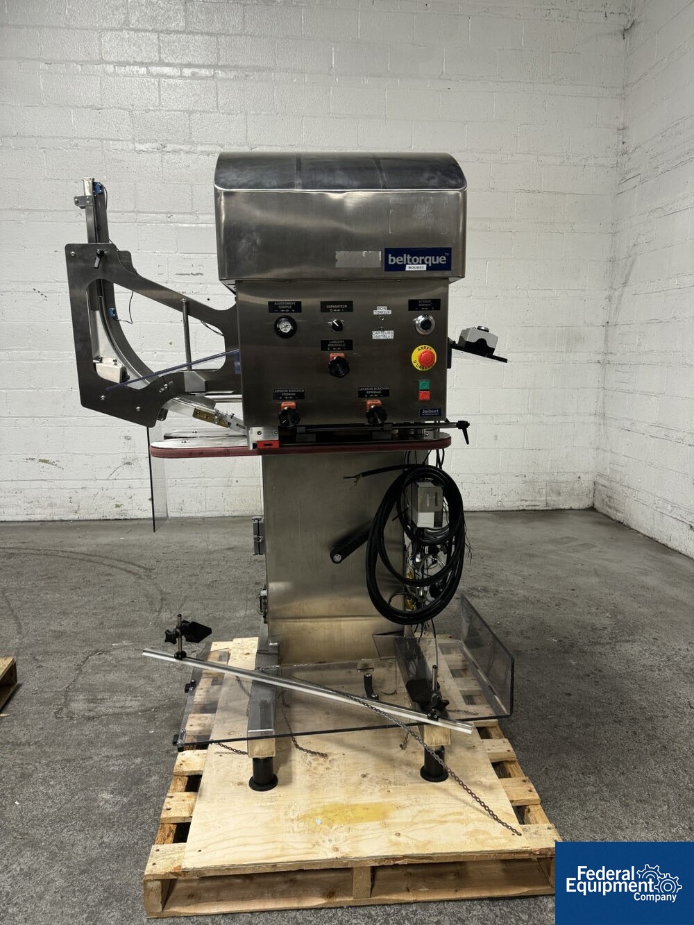 NJM Inline Capper, Type Beltorque | Federal Equipment Company