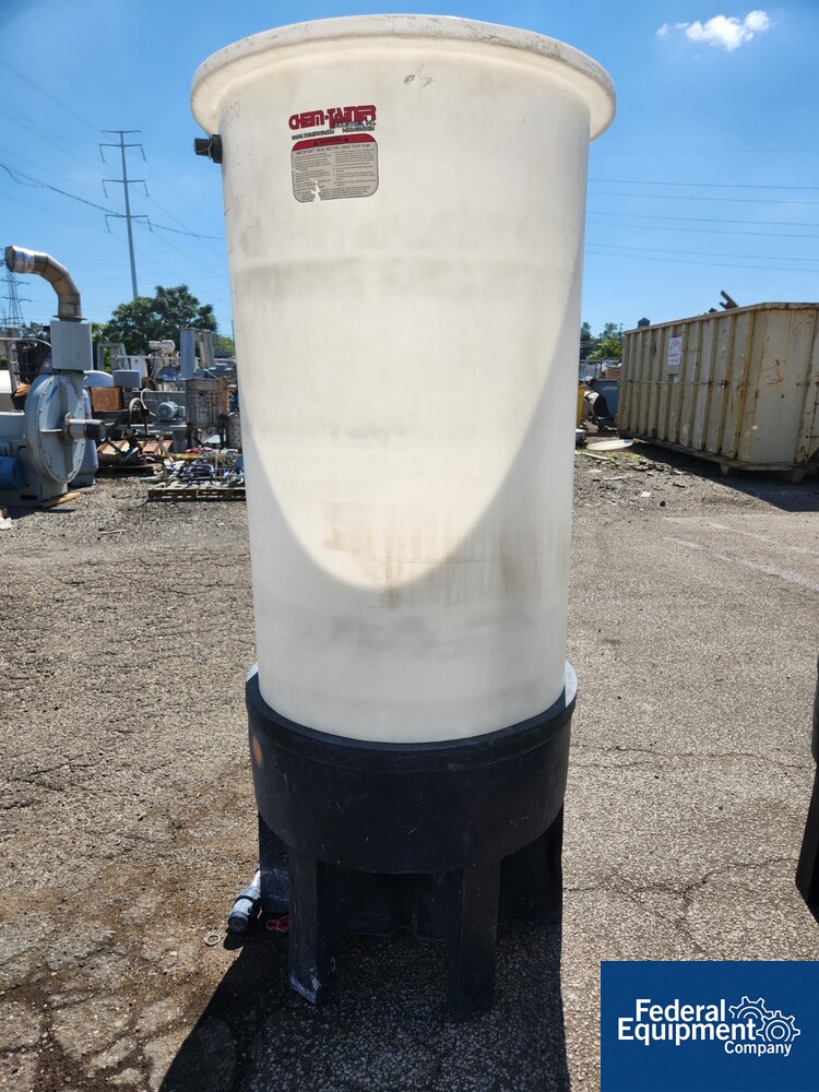 (5) Plastic Checm-Tainer Tanks | Federal Equipment Company