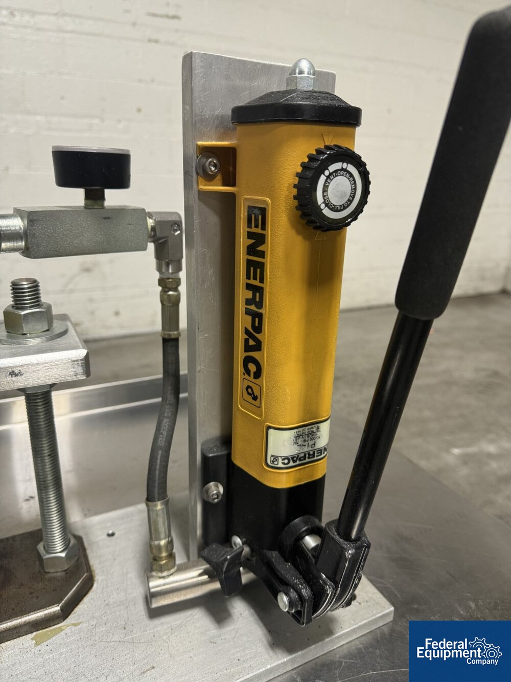 GlobePharma Single Station Tablet Press | Federal Equipment Company