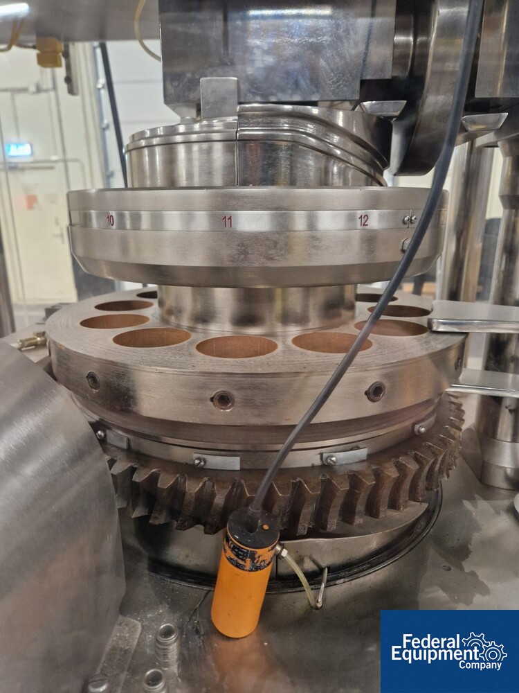 Elizabeth Hata ECO III SL AFR Tablet Press, 12 Station | Federal ...