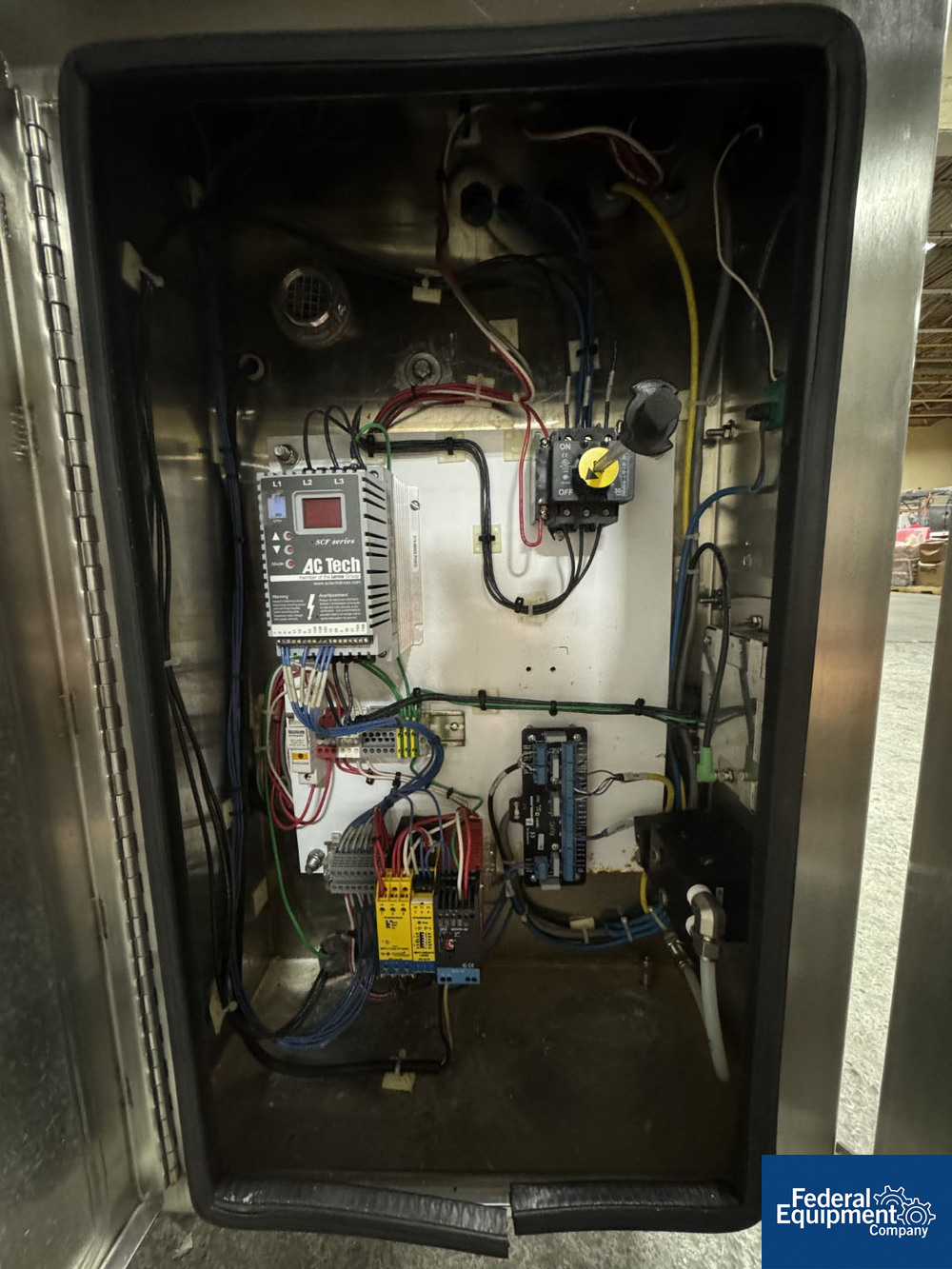 Quadro Comil, Model 197, 1.5 HP | Federal Equipment Company