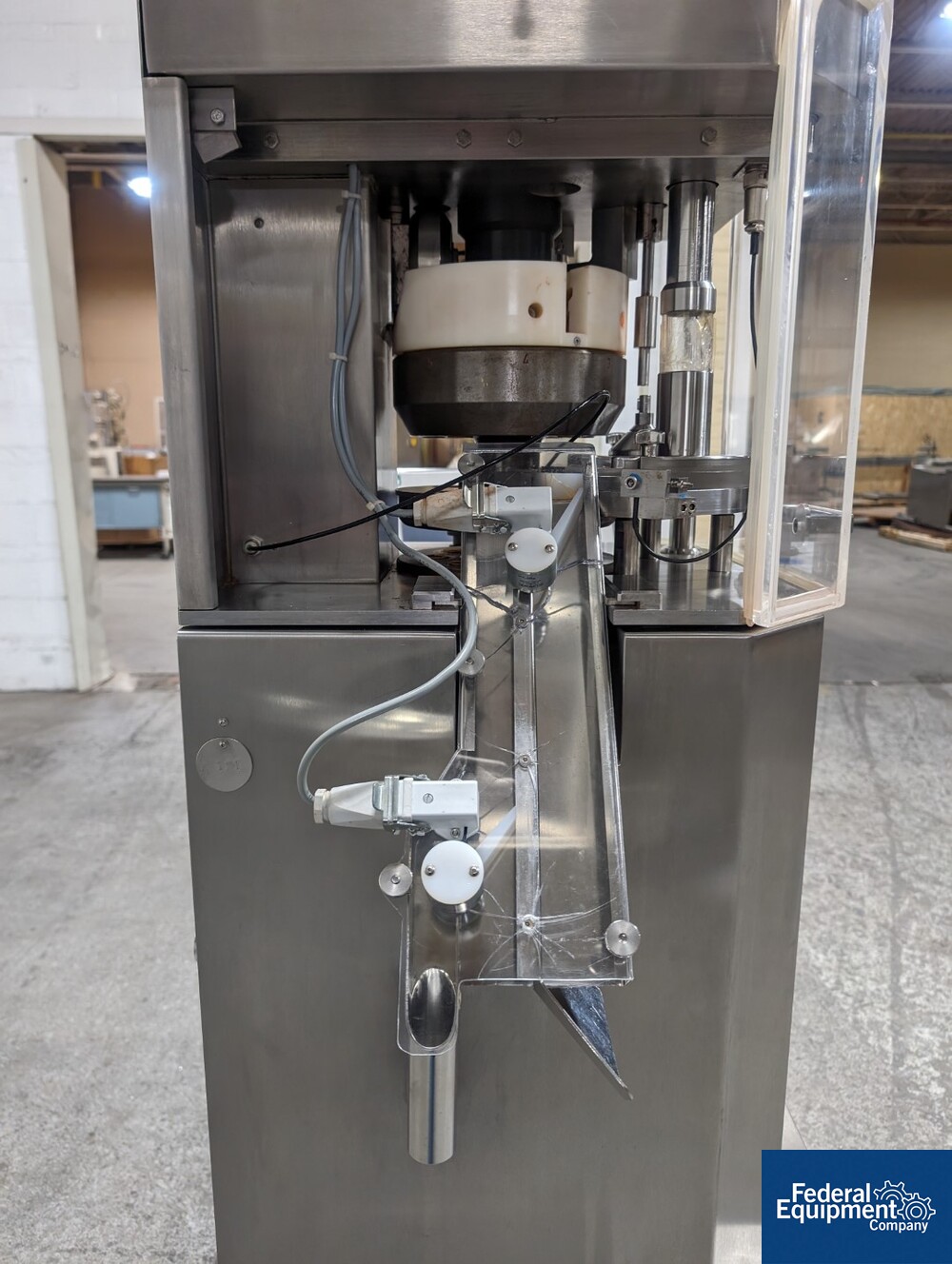 Fette 52I Rotary Tablet Press, B/D Tooled | Federal Equipment Company