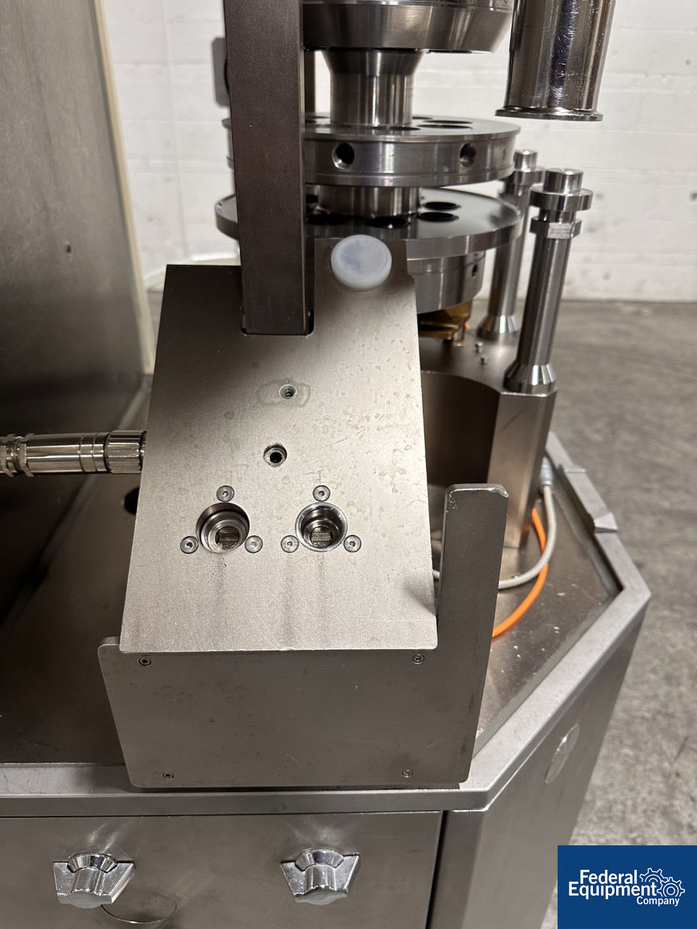 Korsch XL100 Rotary Tablet Press, D & B Turrets | Federal Equipment Company