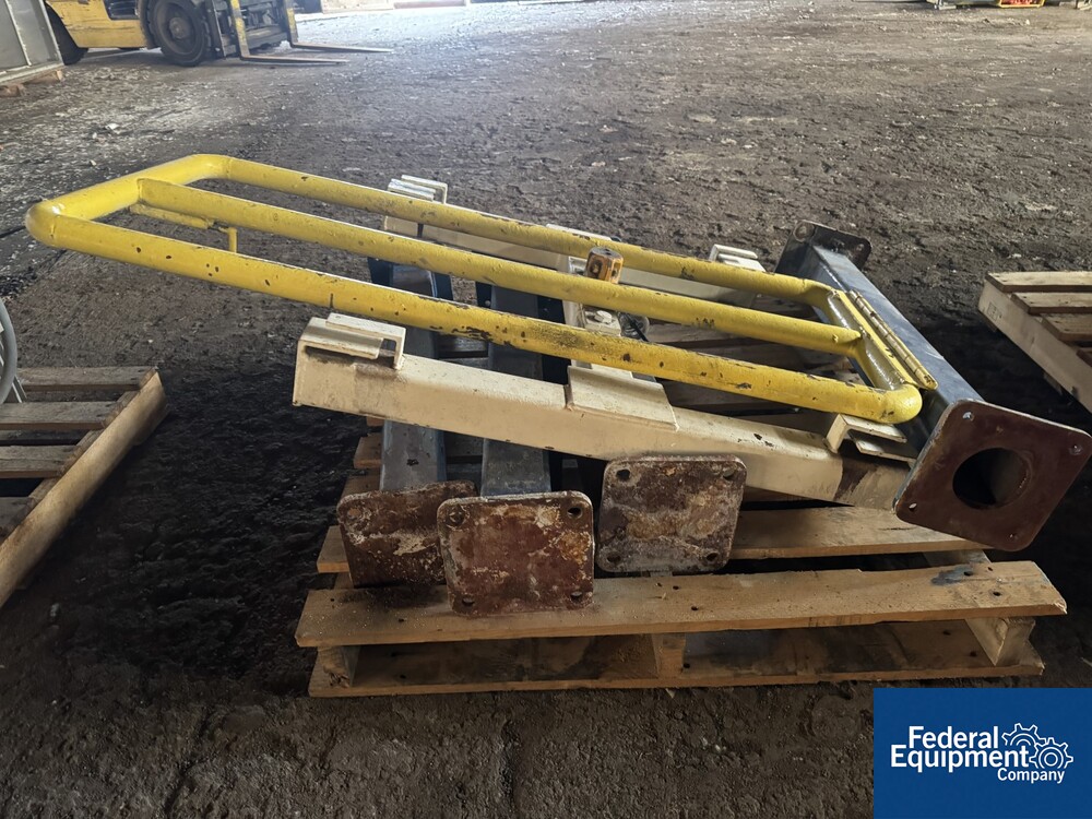 Vac-U -Max Bulk Bag Unload Stand | Federal Equipment Company