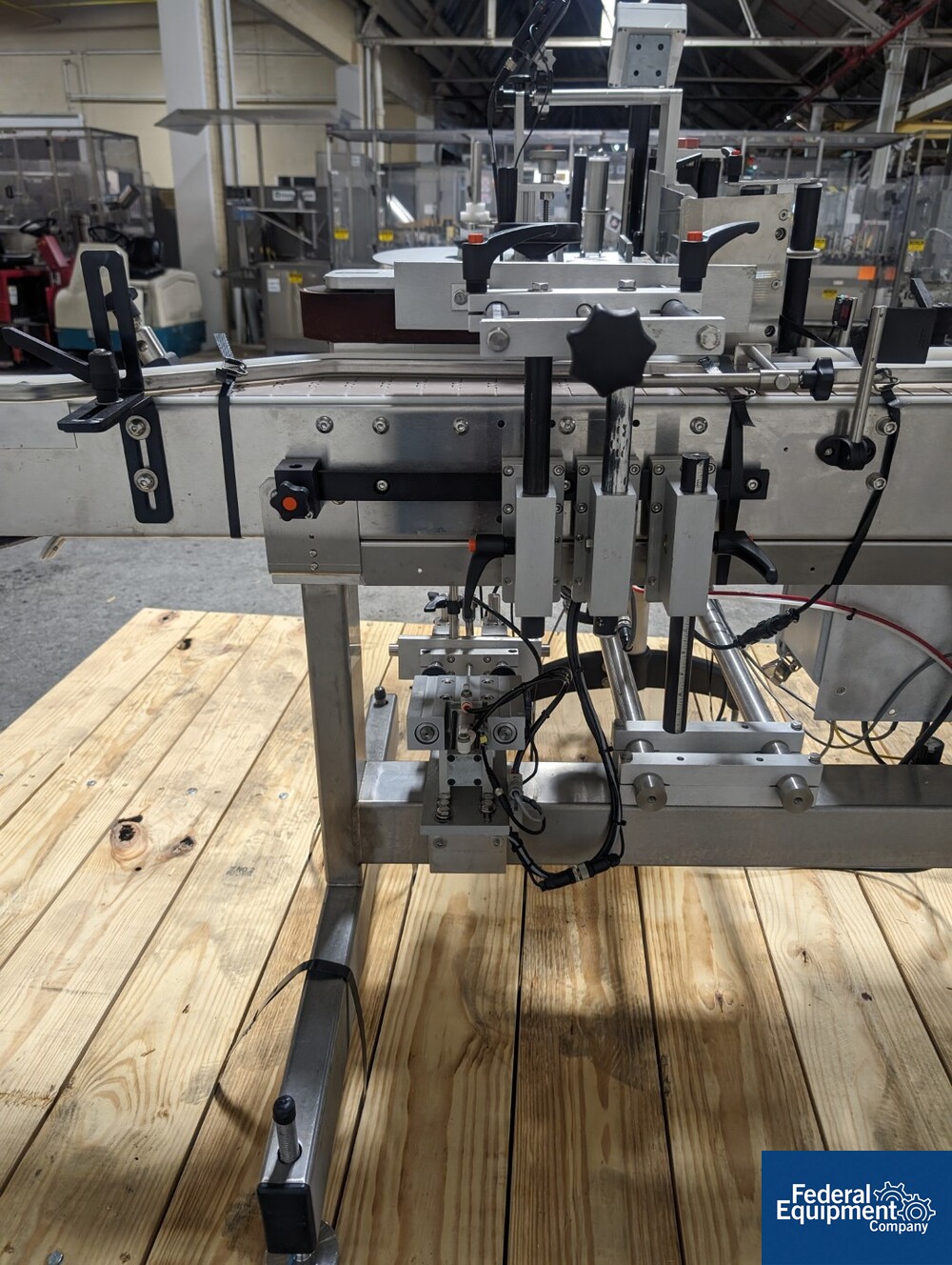 Quadrel Labeler, Model Moduline 3 Roller | Federal Equipment Company