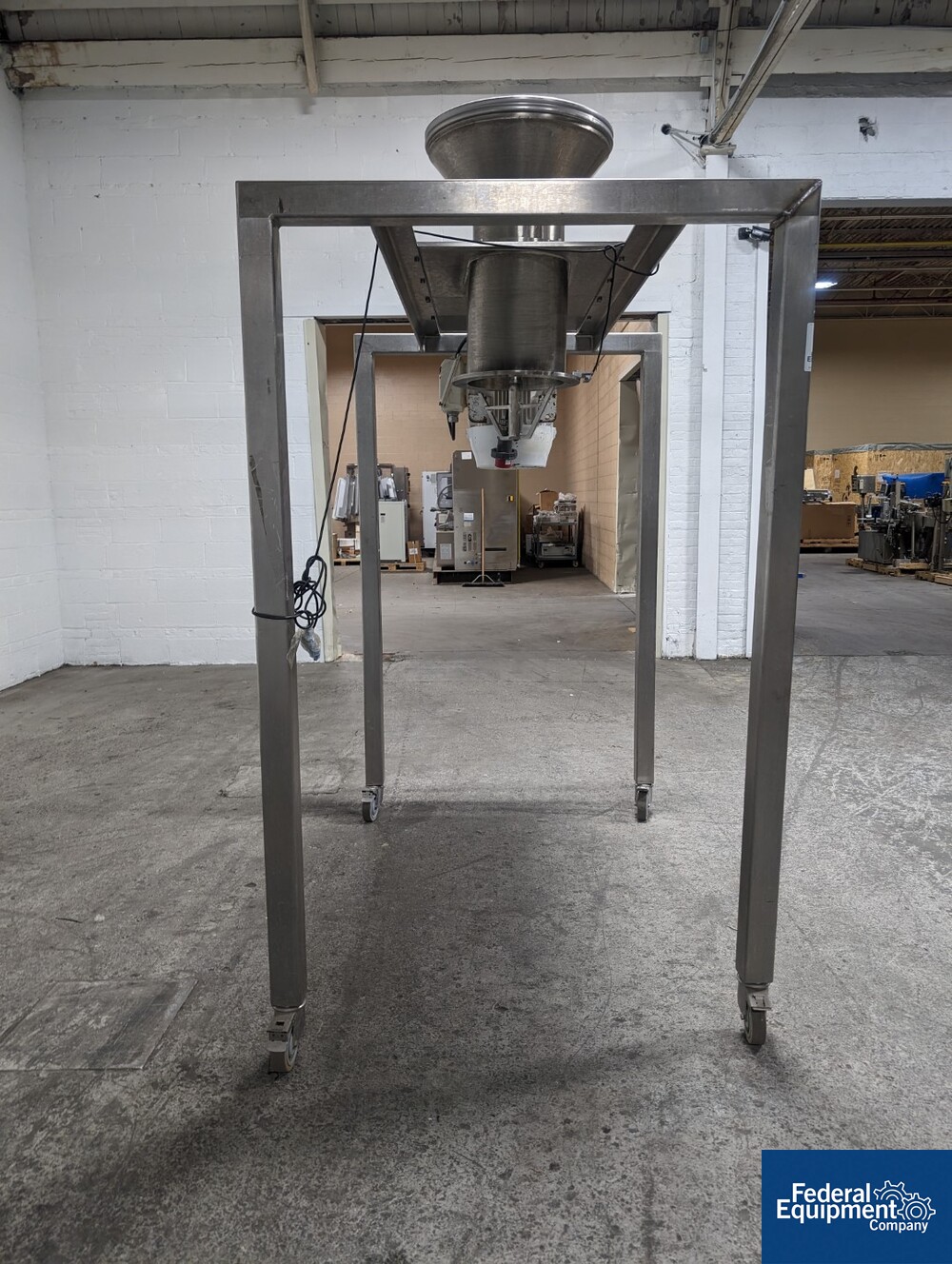 Quadro Comil, Model 196, S/S | Federal Equipment Company