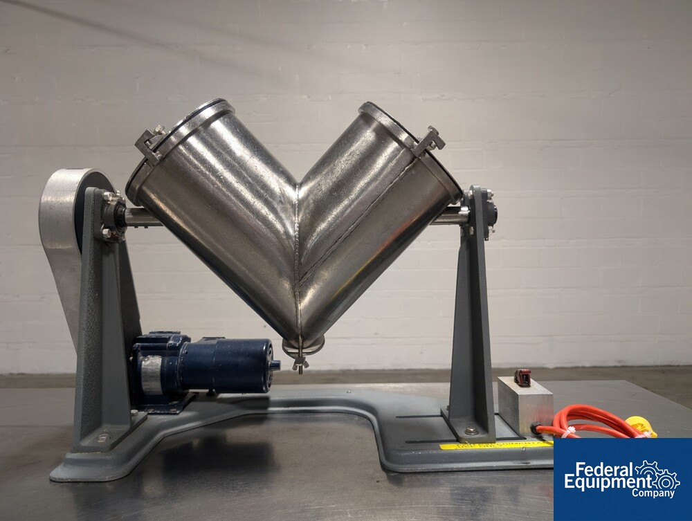 8 Quart P-K Twin Shell Blender | Federal Equipment Company