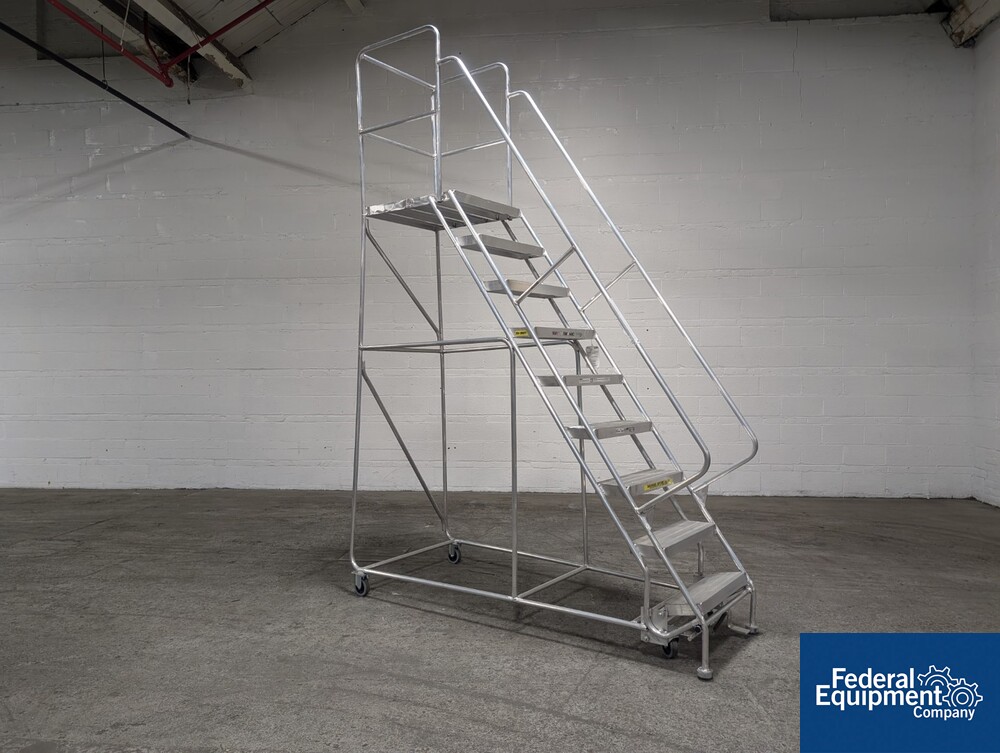 Tri-Arc Rolling Step Ladder | Federal Equipment Company