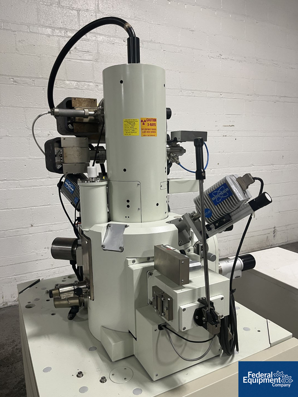 JEOL Model JSM-7401F | Federal Equipment Company