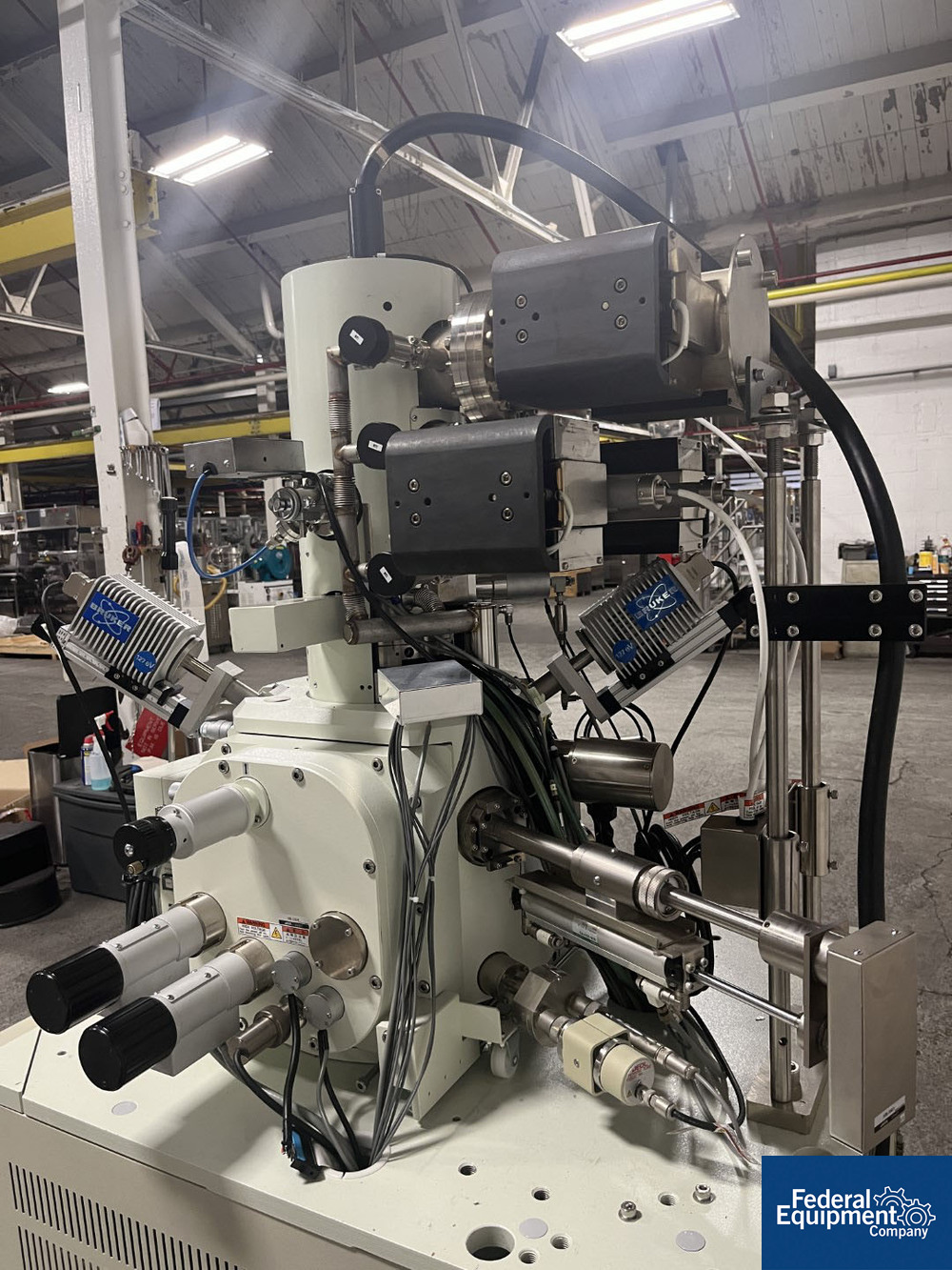 JEOL Model JSM-7401F | Federal Equipment Company