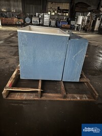 MacBeth Light Booth | Federal Equipment Company