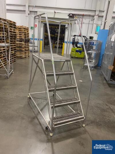 Five step platform ladder | Federal Equipment Company